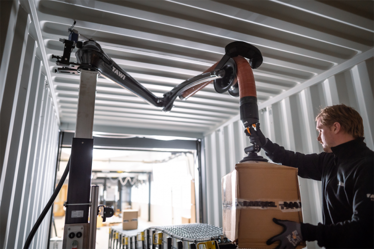 3 Top Challenges of Modern Material Handling and How the Industry is ...